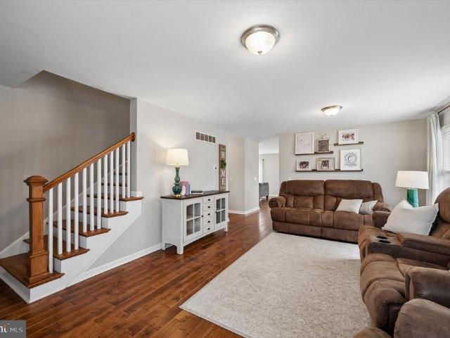 311 W Brookhaven Road