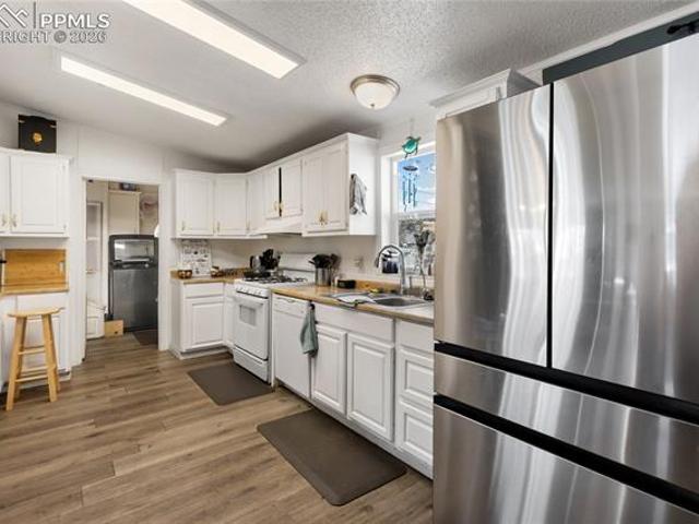 311 W Eaton Avenue