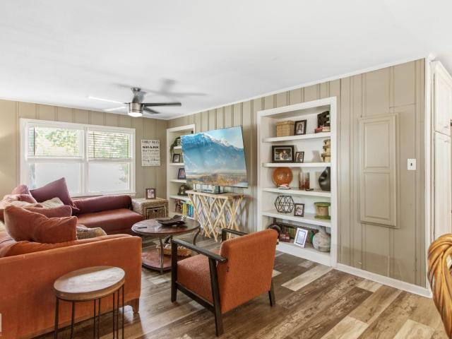 311 W. Elm