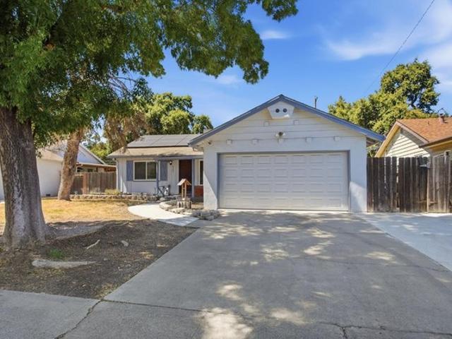 311 W Norwich Dr, Stockton, CA 95207