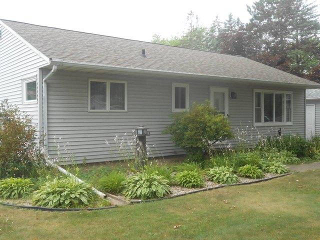 311 W Sycamore St, Abbotsford, WI 54405