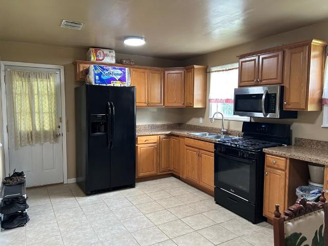 311 Walnut St, Summit, MS 39666 | MLS #144513 | Compass