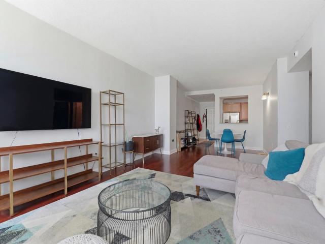 311 Washington St # 9C