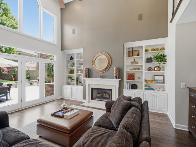311 Whitworth Way