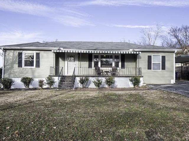 311 Williams Dr, Chattanooga, TN 37421