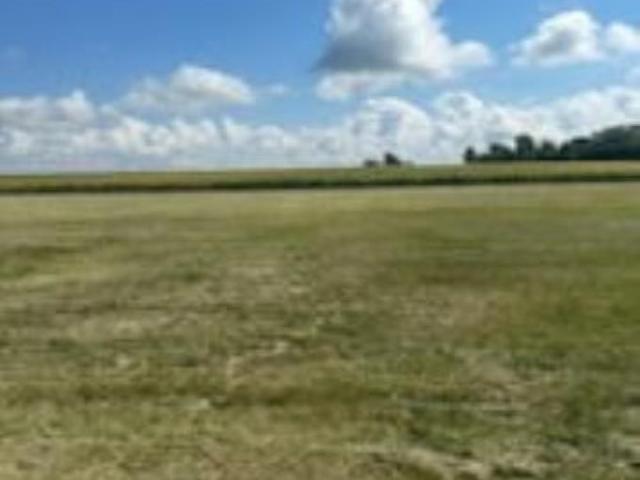 311 Thomas Ct, Eureka, IL 61530 | MLS #PA1240