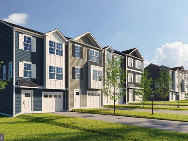311 Verona Dr Unit 3 63, New Cumberland, PA 17070