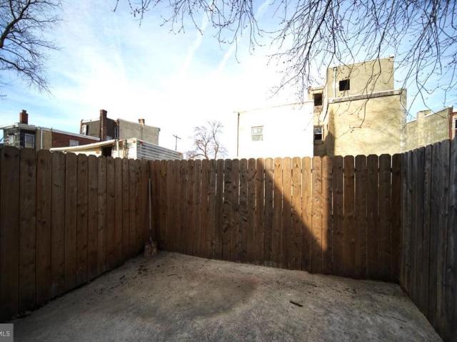 3124 N Carlisle Street