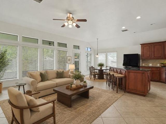 3124 Crystal Cascade Ln, League City, TX 77573