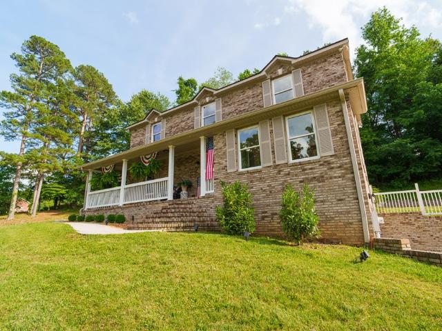3124 Dogwood Ln