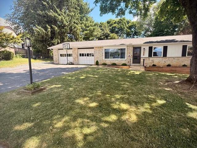 3124 Linda Lane