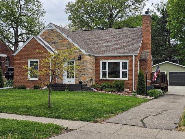 3124 SW 13th Pl, Des Moines, IA 50315