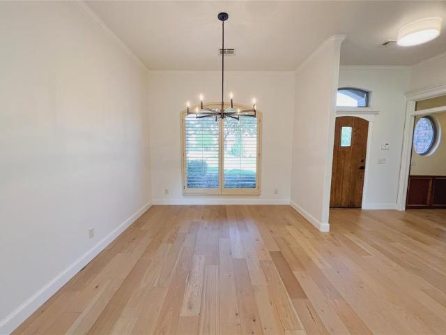 3124 Viewmont Court