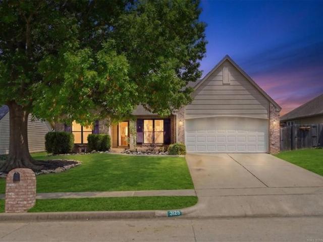 3125 N 2nd St, Broken Arrow, OK 74012