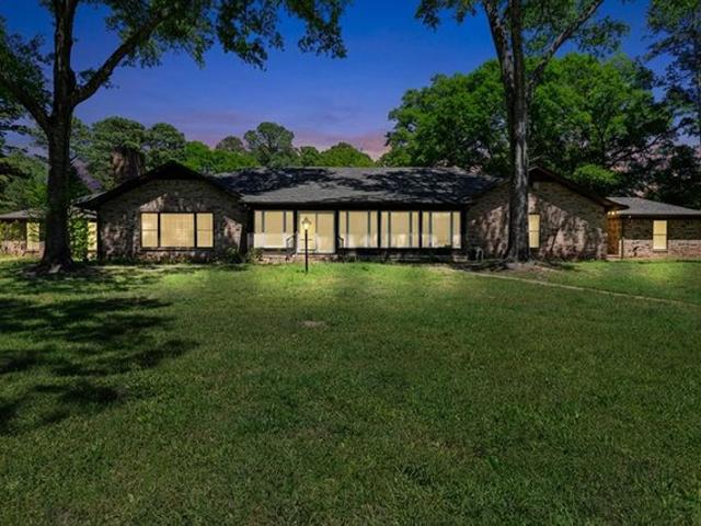 3125 Bill Stoudt Pwky, Longview, TX 75605