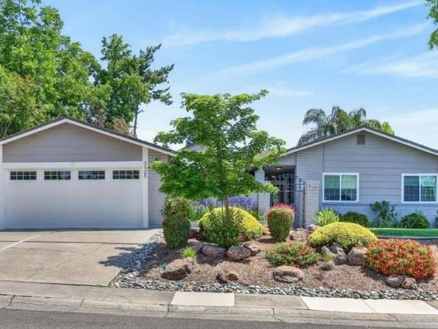 3125 Capistrano Way, Rocklin, CA 95677