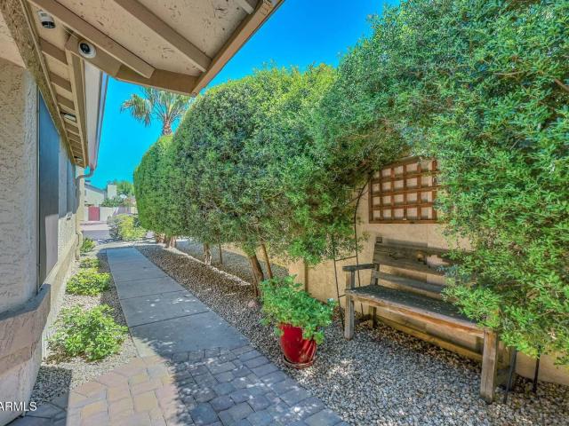 3125 e siesta lane