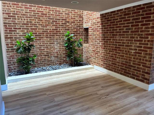 3125 Golden Oak Court