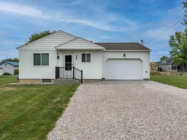 3125 W Canal Road