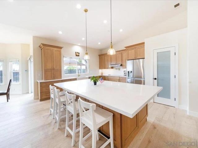 31264 N Star Way, Valley Center, CA 92082