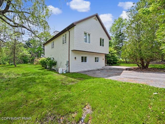 3126 Evergreen Circle