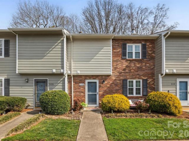 3126 Heathstead Pl, Charlotte, NC 28210 | MLS #4350 | Compass