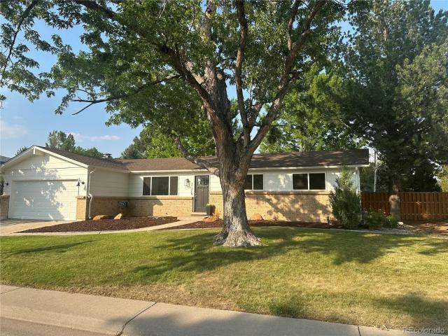 3126 S Emporia Court