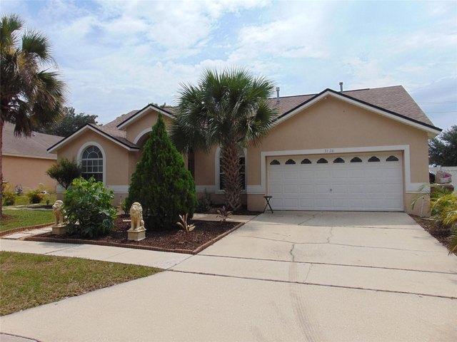 3126 Samosa Hill Cir, Clermont, FL 34714