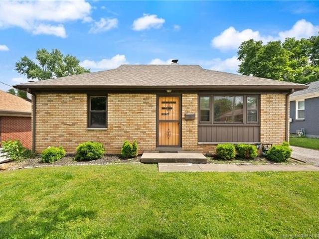 3126 Taylor Dr, Clarksville, IN 47129