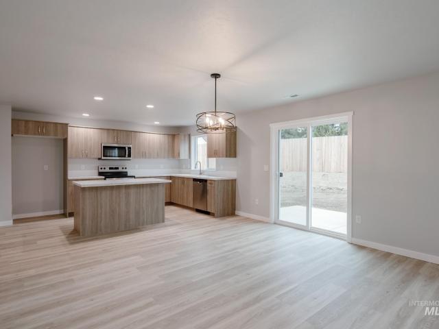 3126 W Animas Creek Dr