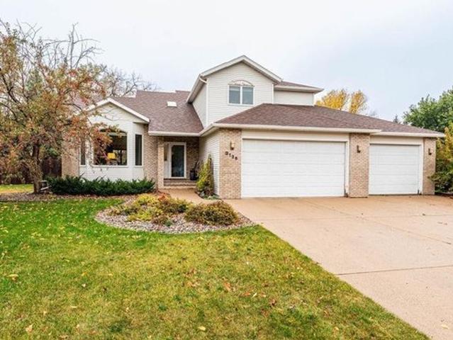 3126 3 / Ave S, Fargo, ND 58104