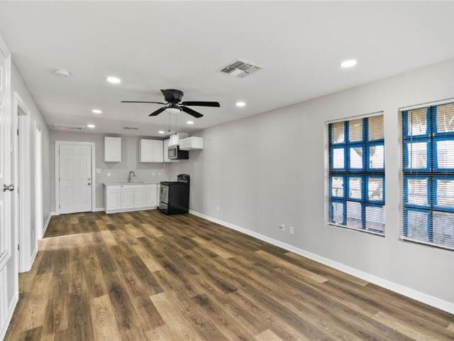 3127 Magnolia Street