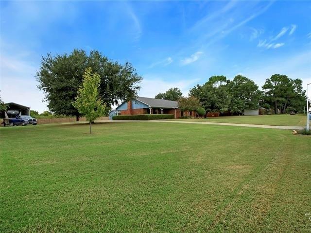 3127 Darby Ln, Denton, TX 76207