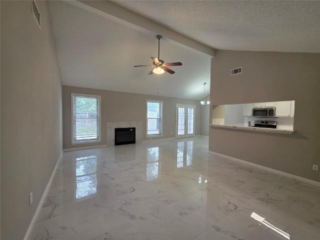 3127 E Heatherock Circle