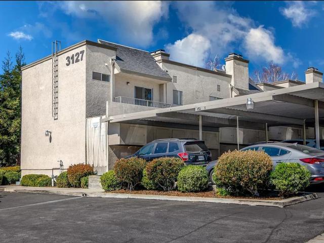 3127 Foothill Blvd