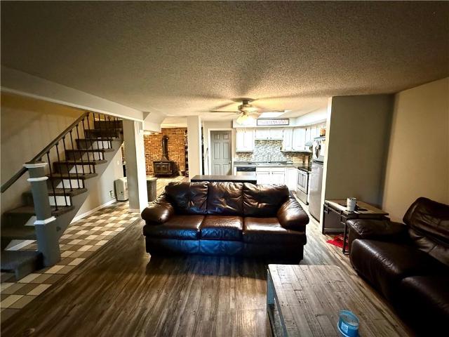 3127 Gene Field Road