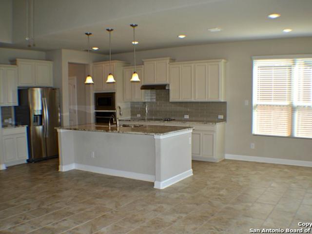 3127 Pinecone Cove