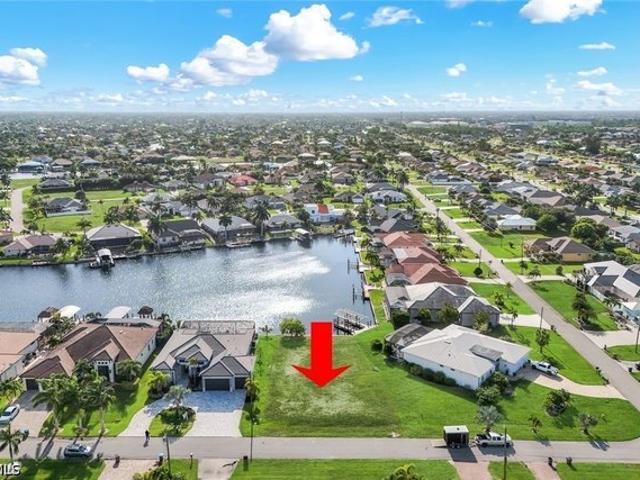 3127 SW 29th Ave, Cape Coral, FL 33914
