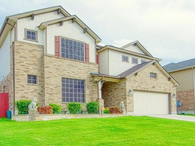 3128 Beacon Gln