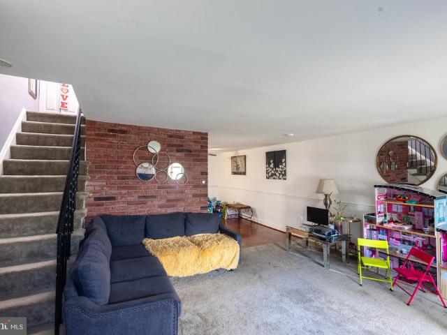 3128 Ryerson Circle