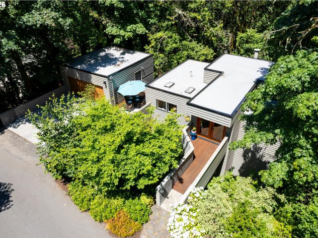3128 sw cascade dr