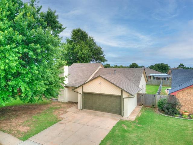 3128 SW 100th Place