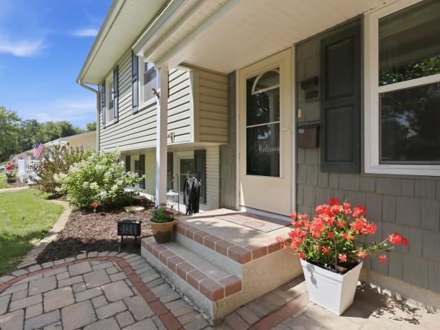 3128 Somerset Drive
