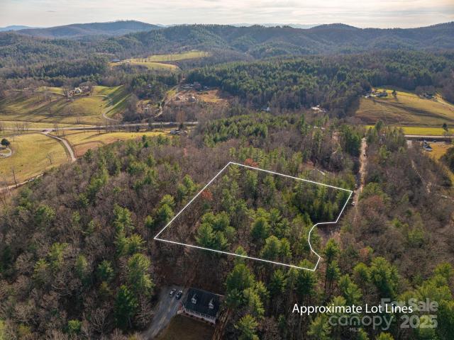 3129 Mountain Laurel Drive