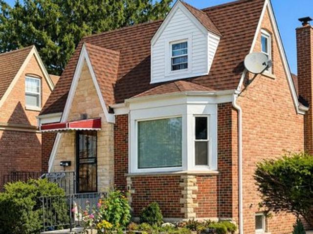 3129 N Nottingham Ave, Chicago, IL 60634