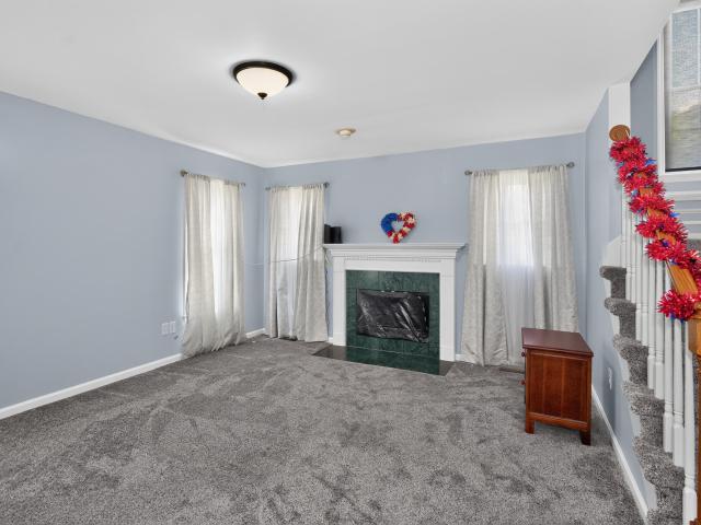 3129 Comanche Trail