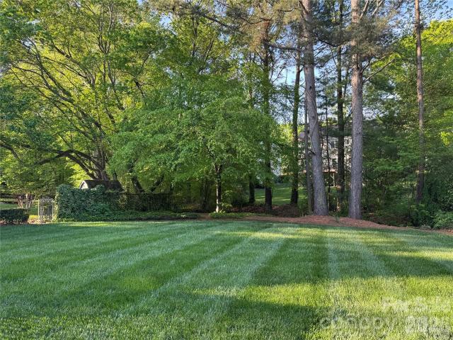 3129 Crescent Knoll Dr, Matthews, NC 28105 | MLS #4367 | Compass