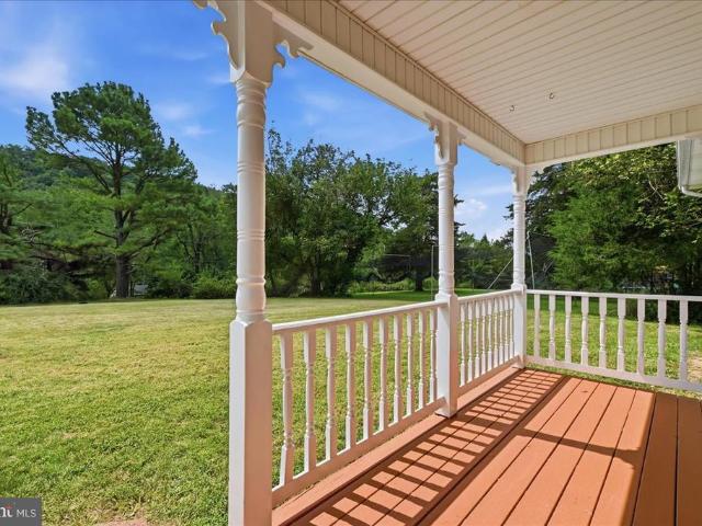 3129 Howellsville Road