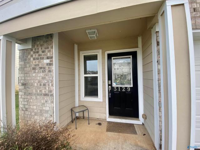 3129 SW Lakeland Drive