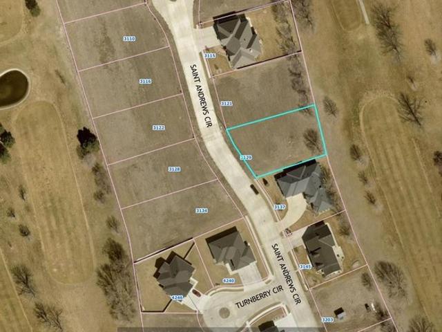 3129 Saint Andrews Cir, Grand Island, NE 68803